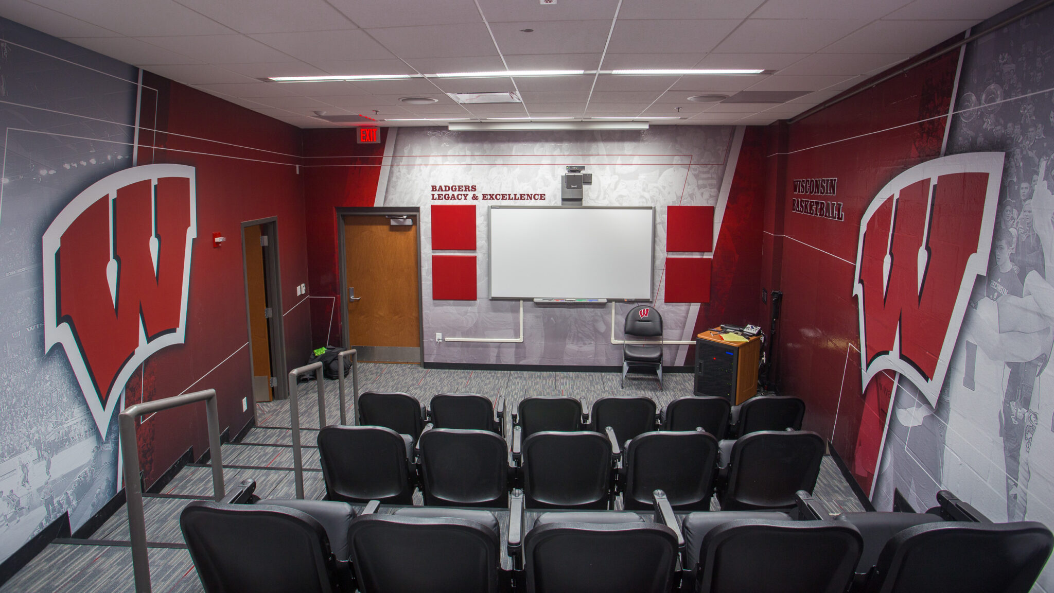 University of Wisconsin - Basketball Locker Room - Thysse
